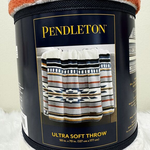 Pendleton | Bedding | Pendleton Ultra Soft Plush Throw 5 In X 70 In ...
